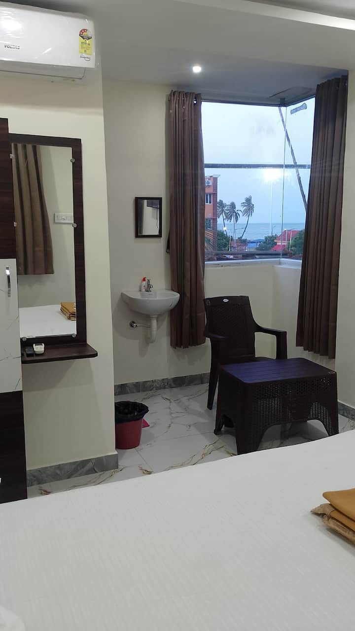 Br Beach Stay - Double With Sea View - Velankanni