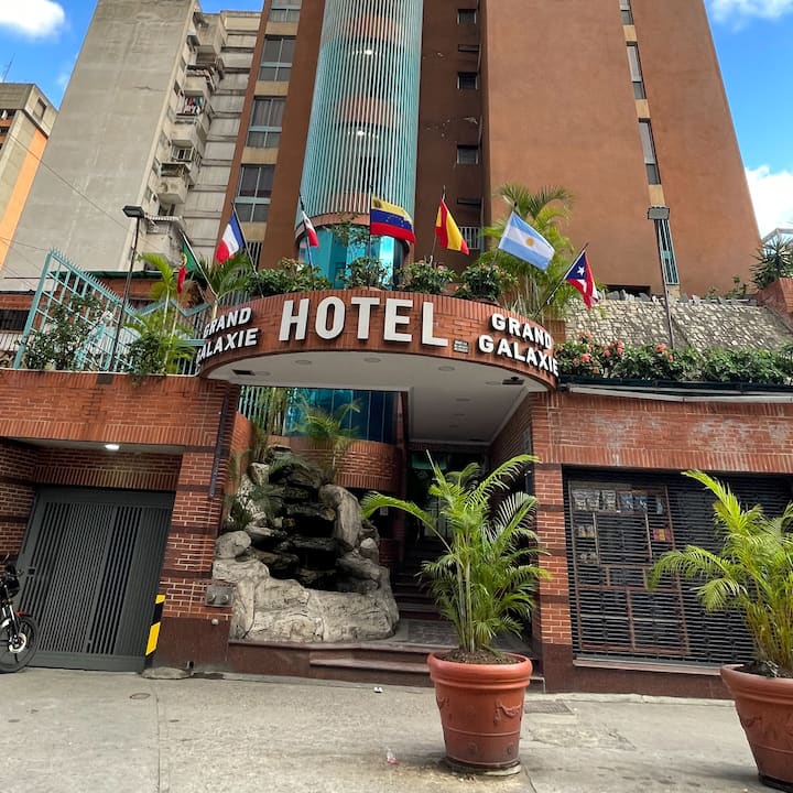 Habitación Deluxe Standard En El Centro De Caracas - 