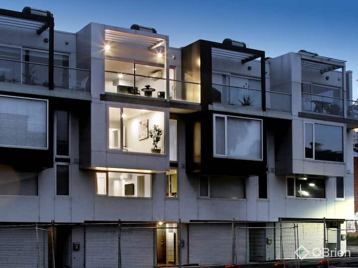 City View Townhouse Nth Melbourne 2br+2bath+garage - Melbourne