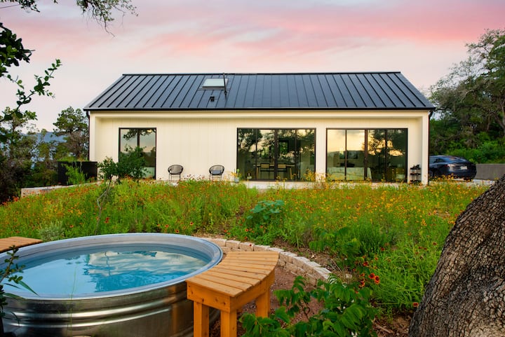 Luxury Home In Beautiful Hill Country W/ Hot Tub! - United States