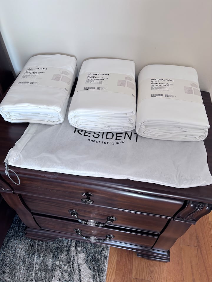 Luxury 3 Bedroom Apartment With Private Entrance - Jersey City, NJ