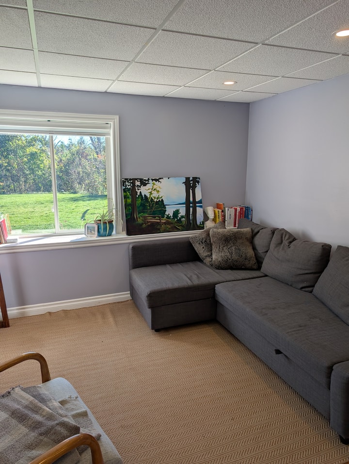 Bright Garden Suite Near Orangeville & Alton - Orangeville