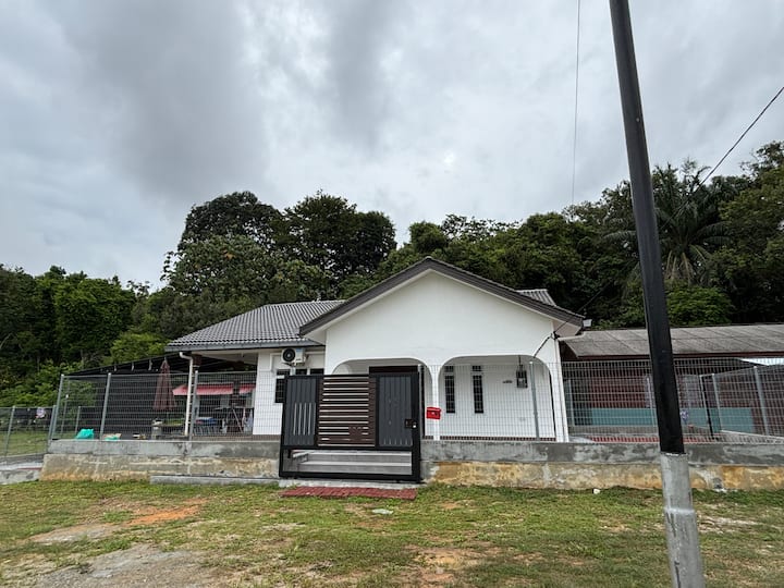 Homestay Puan Halus - Port Dickson