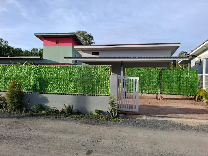 Suka, Budget 1 Bdr House In Ban Nai Suan - Ko Pha Ngan