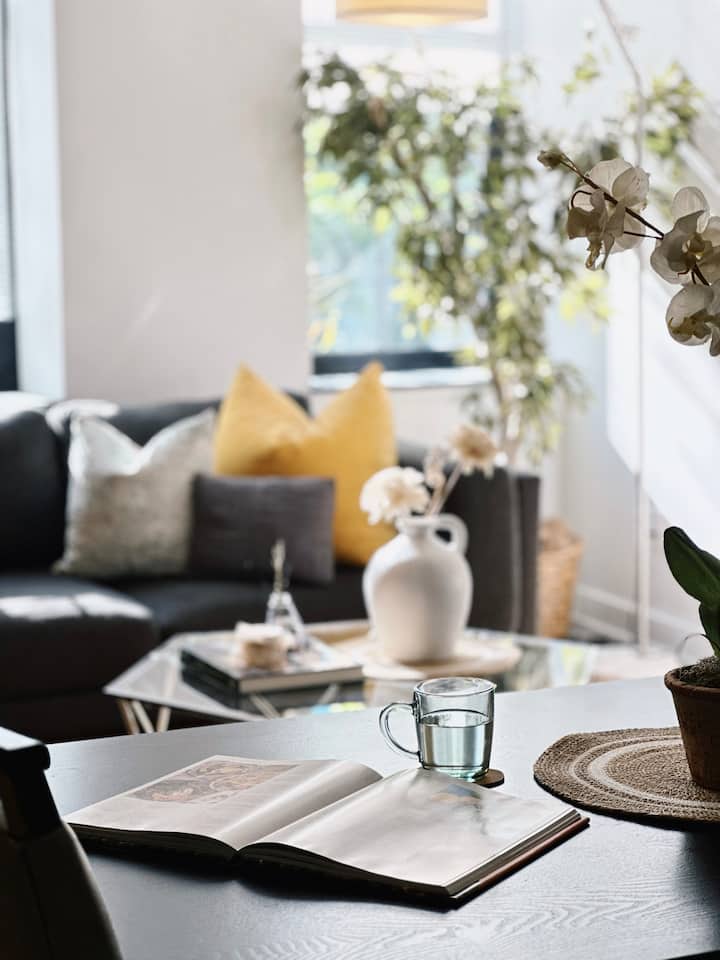 Downtown 5br/2ba •Walk To Convention Center & Ppac - Providence, RI