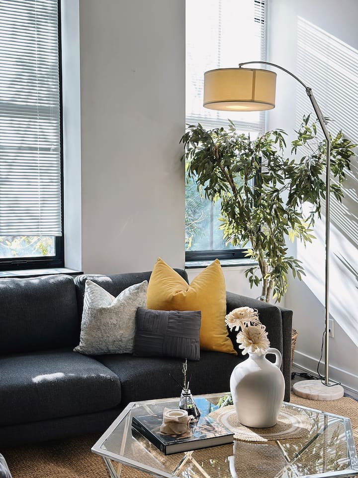 Downtown 5br/2ba •Walk To Convention Center & Ppac - Providence, RI