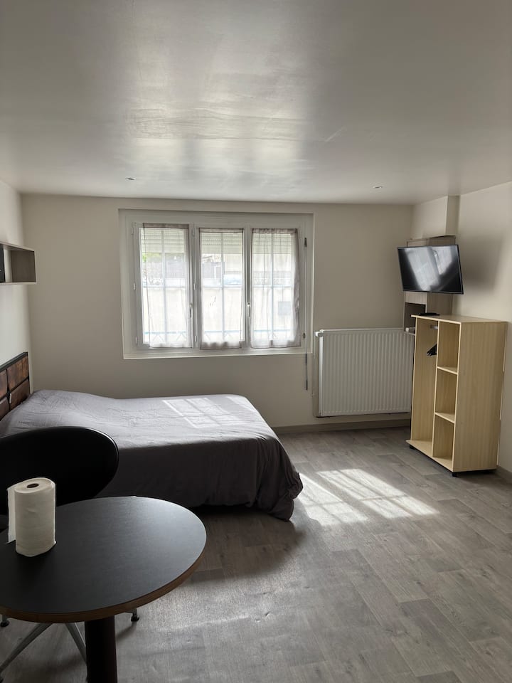Studio 35m2 Dans Un Quartier Calme Et Paisible. - Tours