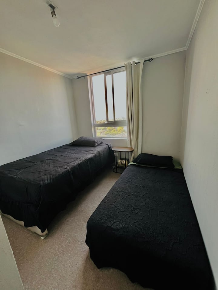 Departamento Equipado Y Céntrico Para 4. - El Bosque, Chile