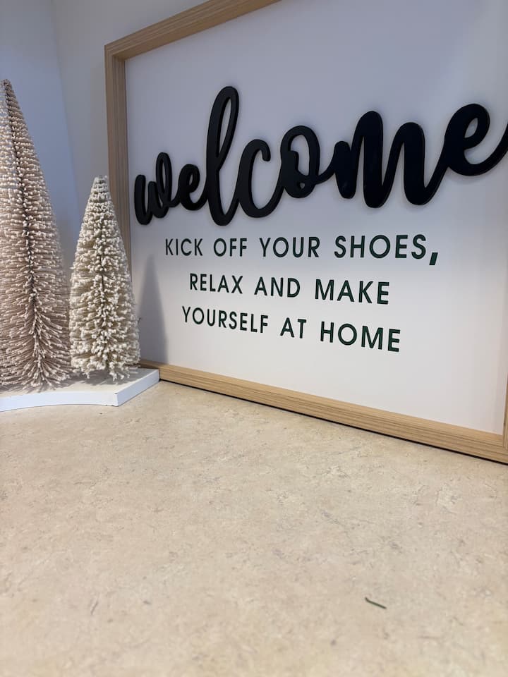 Spacious Brand New Townhome - Oakville