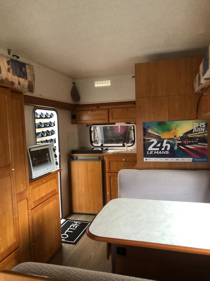 Caravane 2/4 Places - Le Mans
