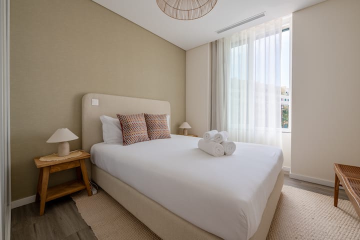 Excellent Carmo Suite – Stylish Apartment Old Town - Monte