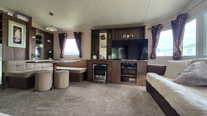 California Breeze - Home From Home - Caister-on-Sea