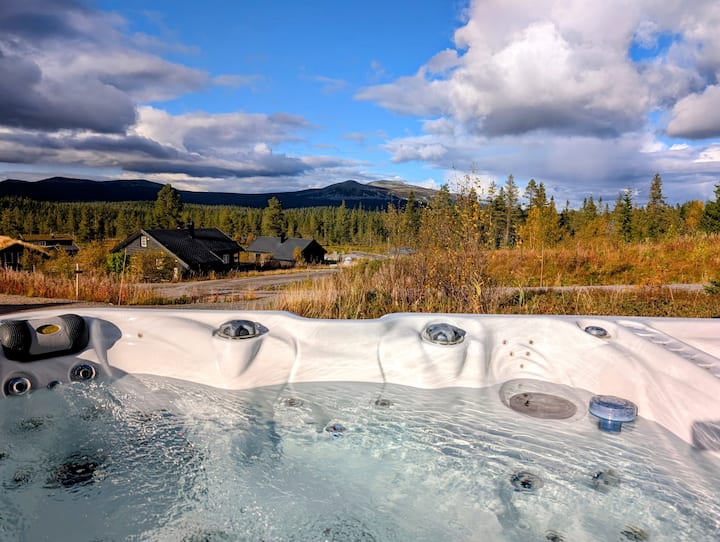 Jacuzzi & Utsikt – Moderne Hytte Nær Trysil Alpin - Norway