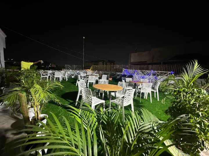 Open Terrace For Parties+4rooms - Gurugram