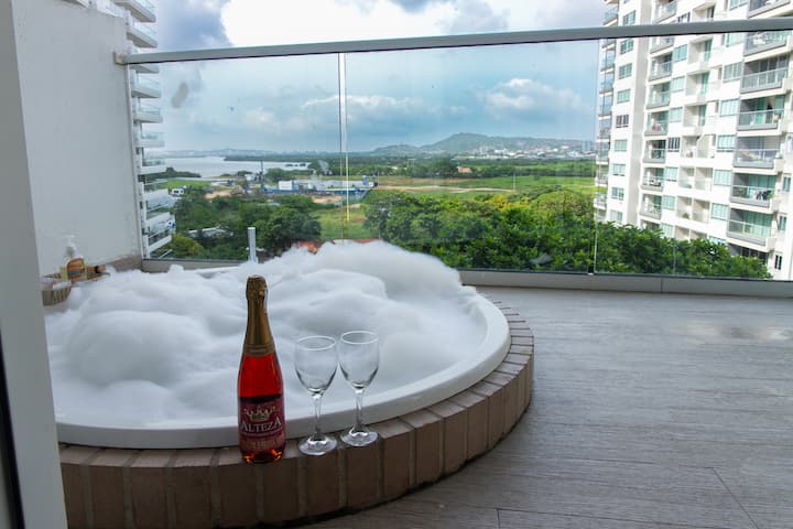 Apartamento De Lujo Con Jacuzzi En Cartagena - Cartagena, Colombia