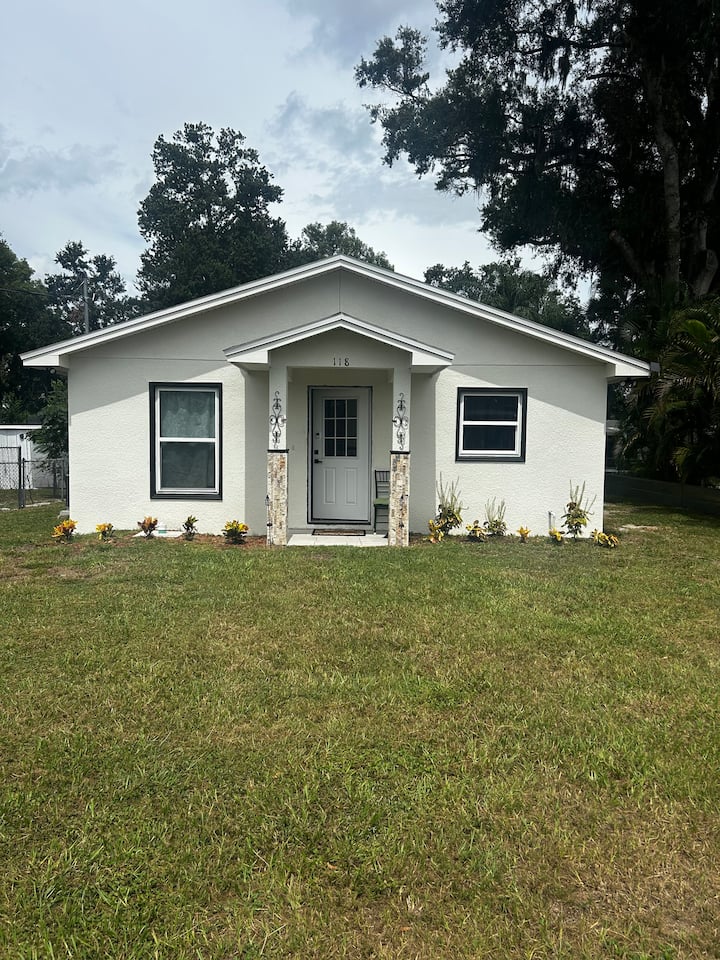 Casa De La Bendición Para Huéspedes Lakelad - Lakeland, FL