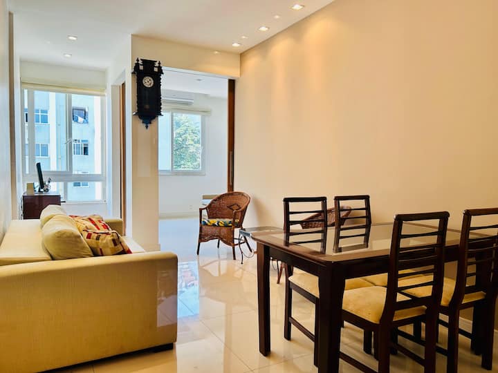 Praia E Pôr Do Sol • Entre Copa E Ipanema • 2 Qtos - Rio de Janeiro