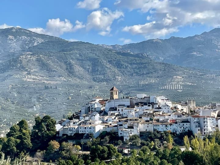 Tu Hogar Ideal Te Espera En Quesada - Cazorla