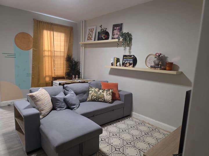 Modern Apartment For A Taste Of Allentown City. - Allentown