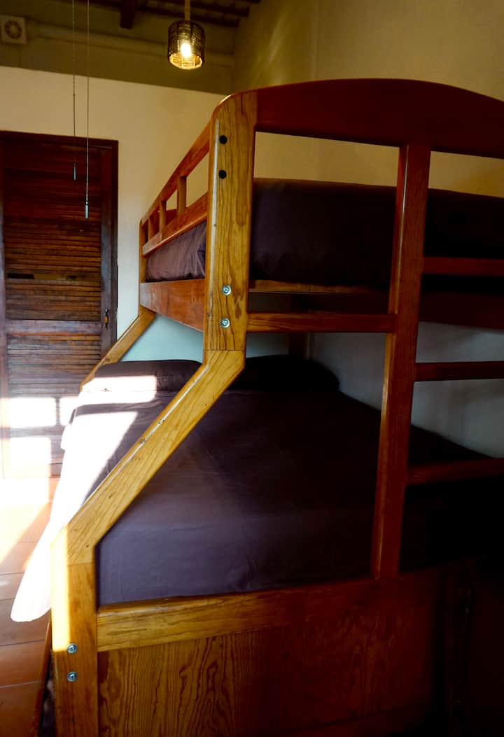 Loft Con Cocineta Y Camas Tipo Pijamada En Ajijic - Ajijic