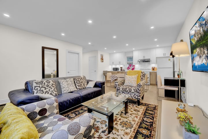 4br Family Home | Backyard | Walk To Yonge & Finch - Toronto