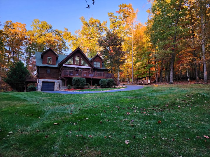 Wilderness Retreat - Lake James State Park, Nebo