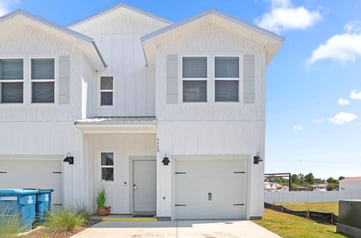 The Sea Willow At Lost Bay ~ Pet Friendly ~ - United States