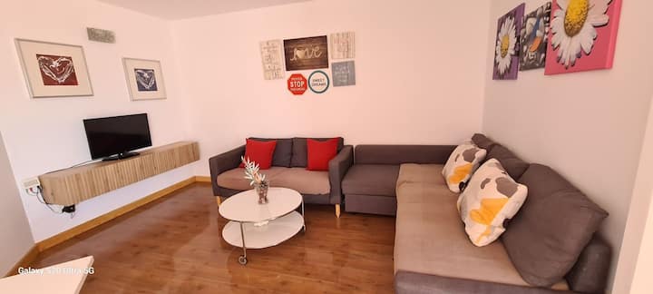 Apartamento Céntrico, Amplio Y Luminoso En Tarifa - Tarifa