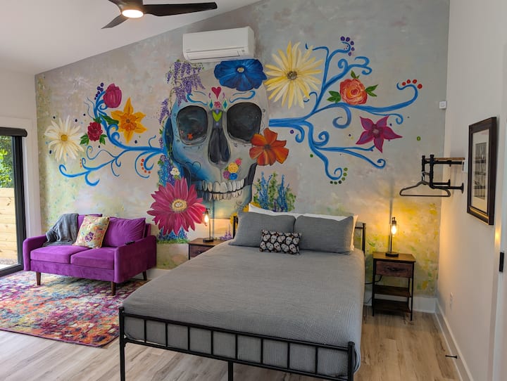 The Skulltimate Stay - Fire Pit & Ev Charger! - Raleigh, NC