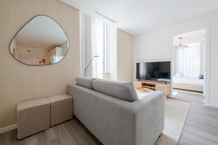 Luxury Carmo Suite – Elegant Stay Funchal Old Town - Monte