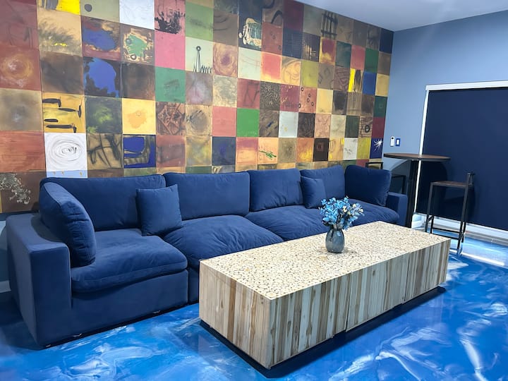 Oceanfront Retreat Free Parking +Bikes +Passes - Long Beach
