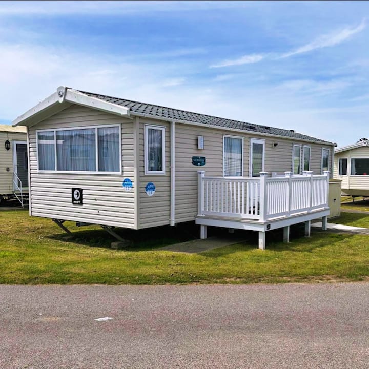 Holiday Home From Home By The Seaside - Weymouth