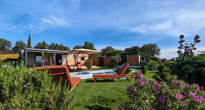 Luxueux Cottage Piscine Et Spa Domainecanebières - Francia