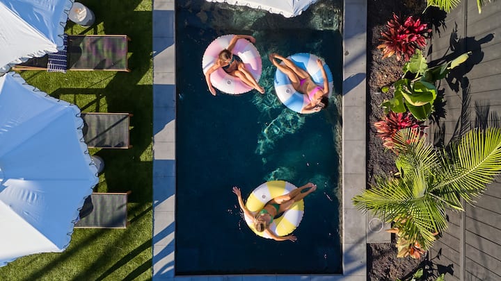 Pool, Sauna, Hot Tub · Lyon's Den - San Diego