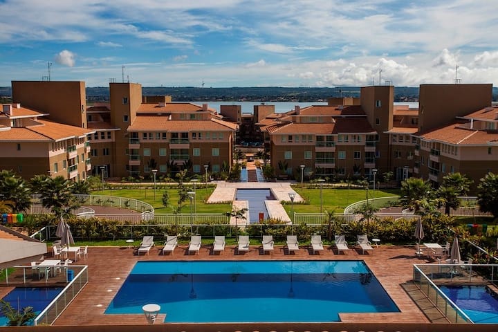 Flat Beira Lago - The Sun - Brazil
