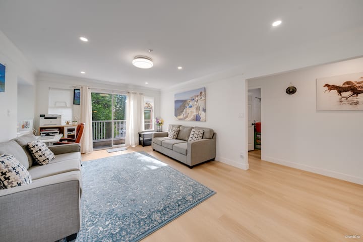 Spacious Cozy 1king, 3qn, Near Downtown & Airport - Vancouver