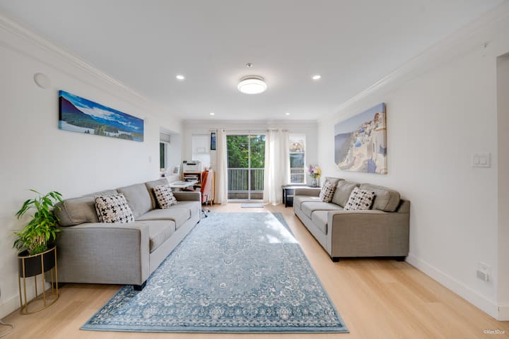 Family 3br Home, 2 Parking, Ac, Near Airport - Vancouver