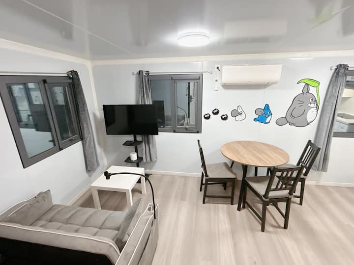 Totoro 2br Tiny House - La Habra, CA