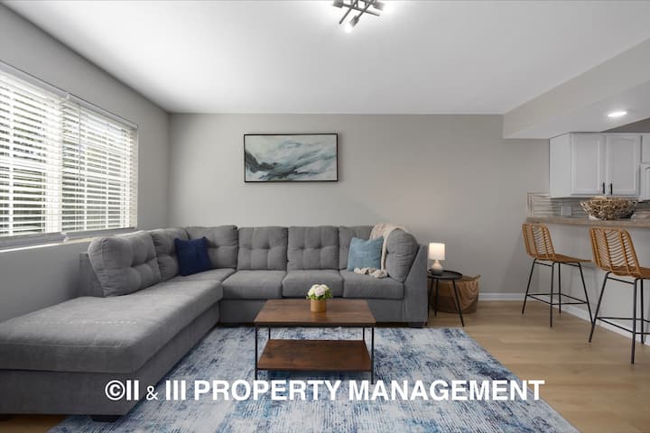 2 Bedroom Naismith Apartment - Lawrence, KS