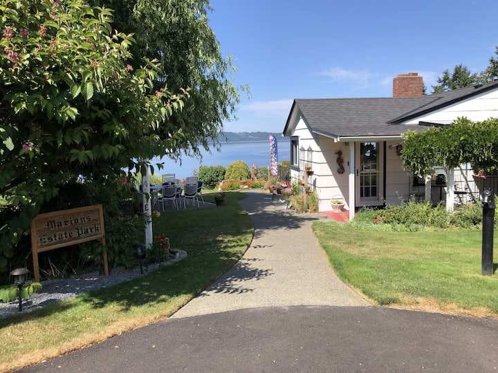 Peaceful Dash Point Cottage - Tacoma, WA