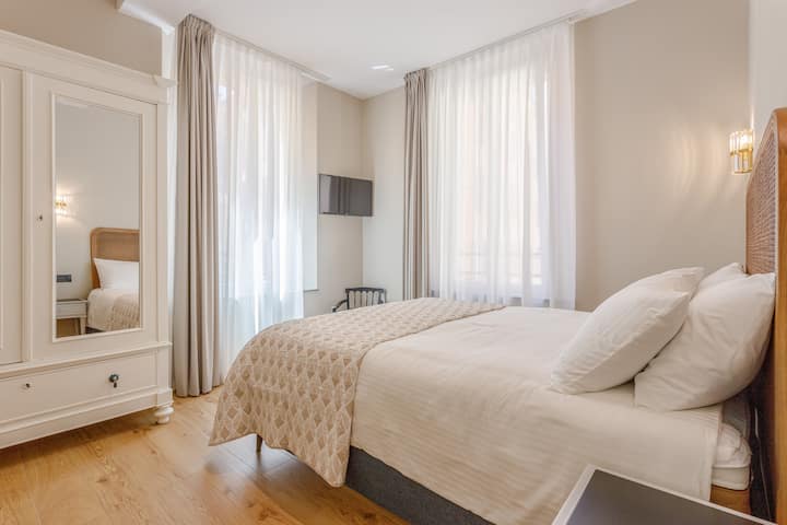 Dimora D’autore – Eleganza Senza Tempo A Modena - Modena