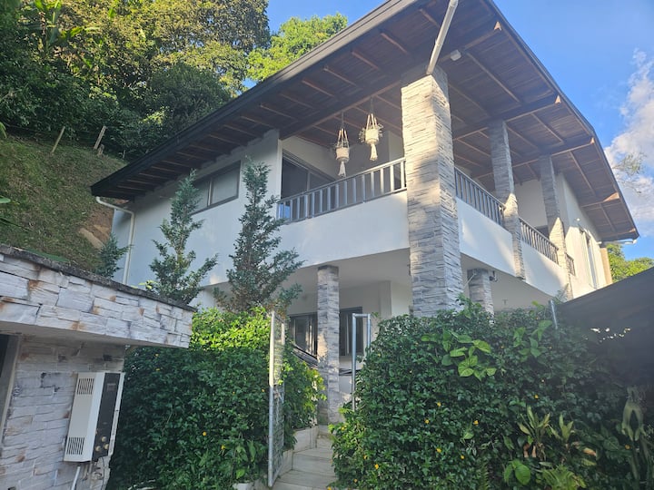 Finca Barbosa Frente Al Parque De Las Aguas - Barbosa