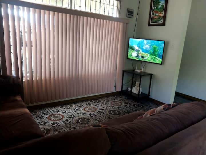 Acogedora Casa Familiar. - Alajuela