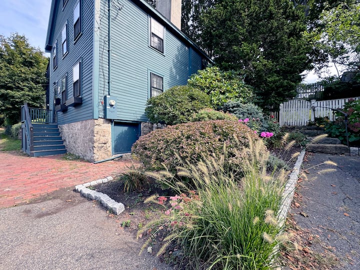 3rd Floor Primary Ensuite-walk To Old Town-parking - Salem, MA