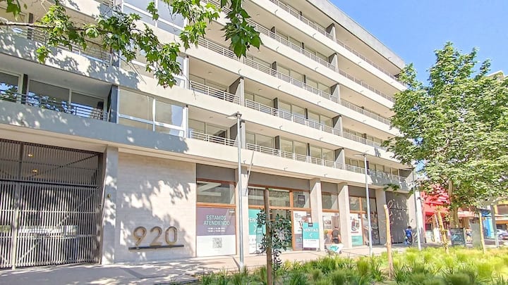 Moderno Depto. En ÑUñoa Cerca Del Metro Iravazabal - Santiago, Chile