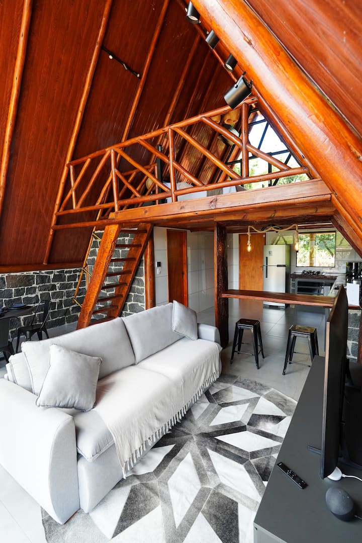 Chalé Dois Corações | Cachoeira De Macacu | Rj - Brazil