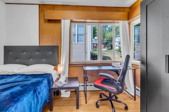 044 Comfort Room W/ Shared Bath Dca Hq2 Metro - Arlington, VA