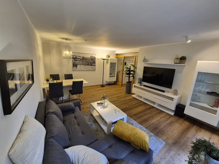 Citynahe Souterrainwohn. Mit Terrasse Am Waldpark - Wuppertal