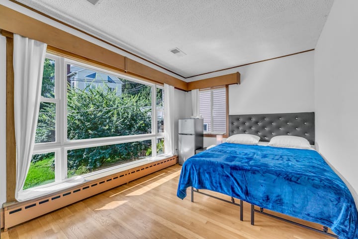 046 Premium Room W/ Shared Bath Dca Hq2 Metro - Arlington, VA