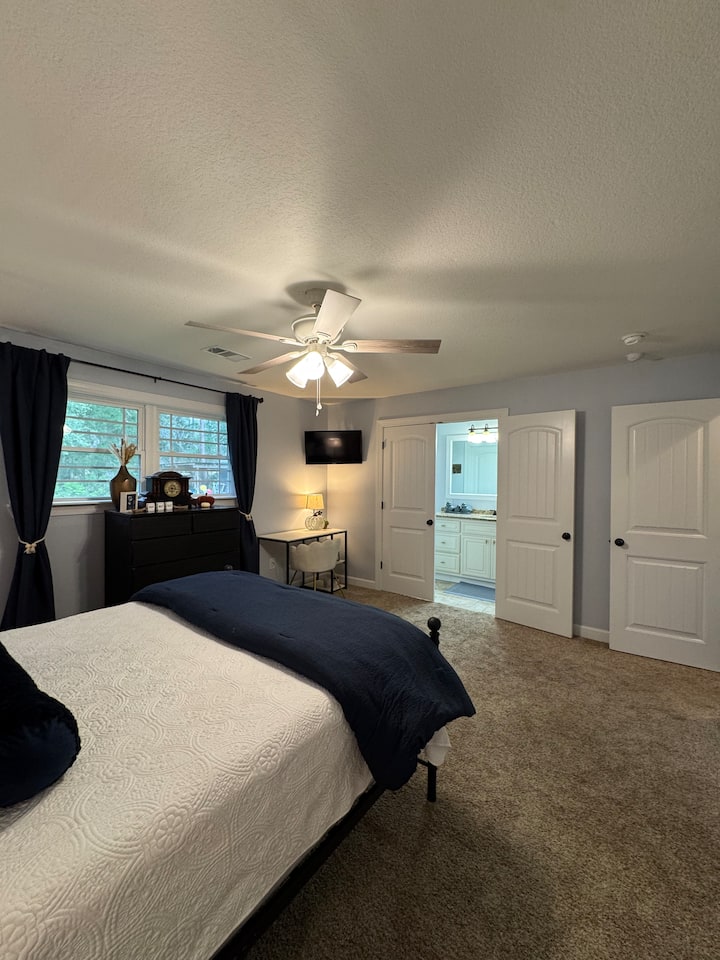 The Sunset Suite - Jack Hill State Park, Reidsville